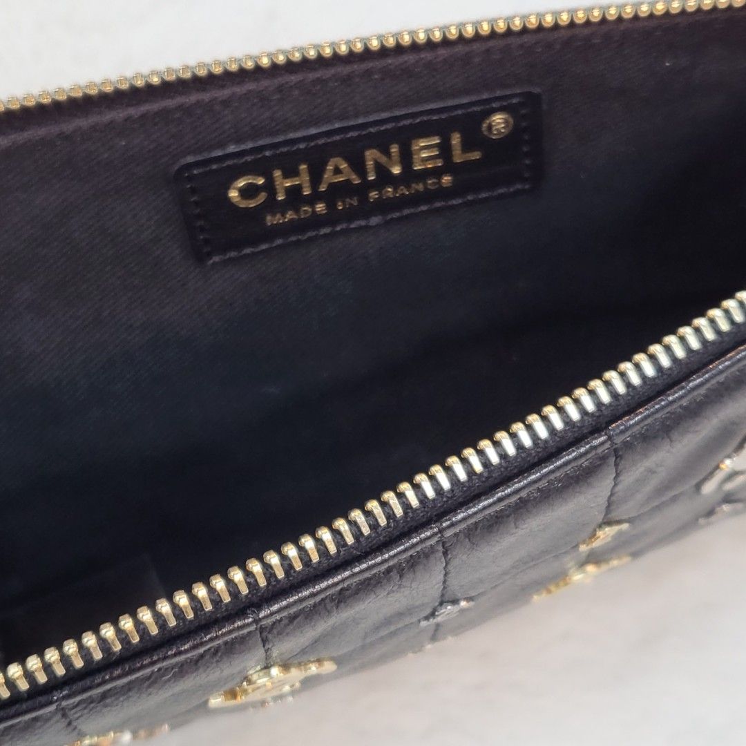 Chanel Mini Pouch, Luxury, Bags & Wallets on Carousell