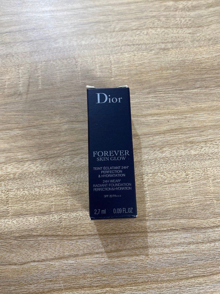 Dior Forever Skin Glow Foundation Shade 2N, Kesehatan & Kecantikan, Rias Wajah di Carousell