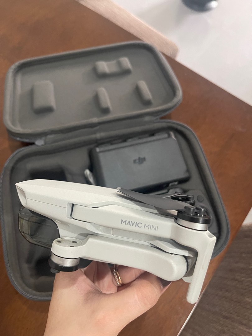 DJI MAVIC MINI 1 FLYMORE COMPLETE SET, Photography, Drones on Carousell
