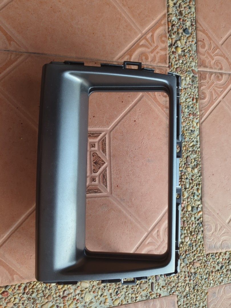 Estima ACR50 radio casing, Car Accessories, Accessories on Carousell