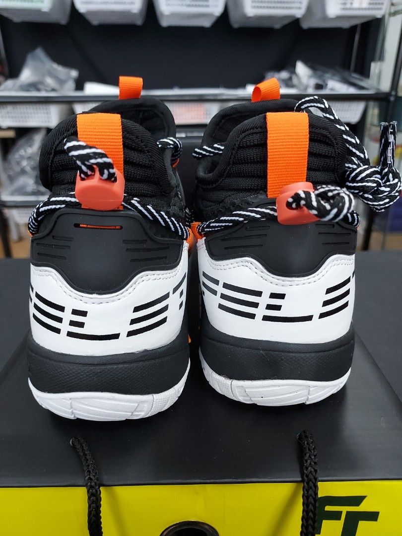 Felet Badminton Shoes "Flying Pro", Sports Equipment, Sports & Games ...