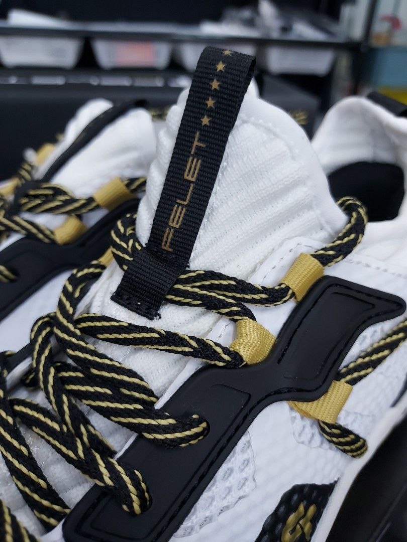 Felet Badminton Shoes "Flying Pro", Sports Equipment, Sports & Games ...