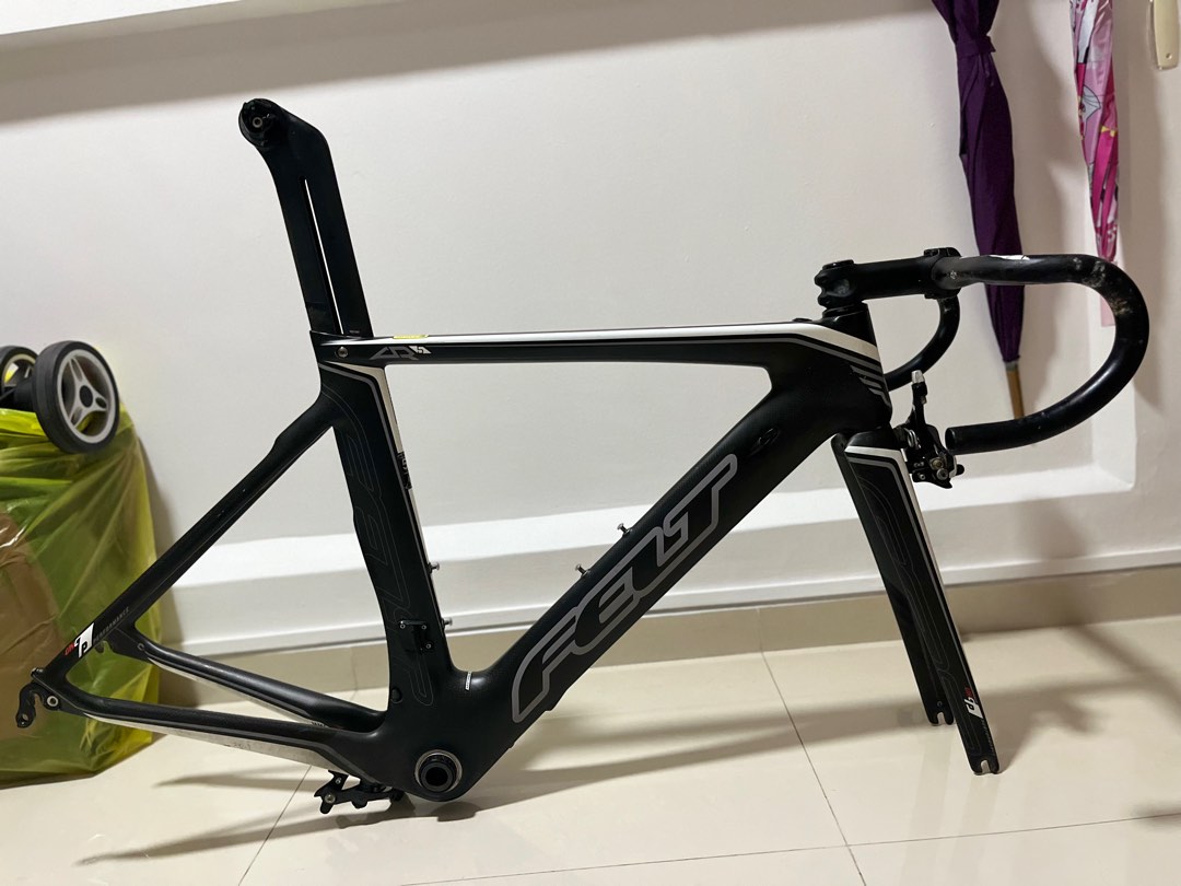 Felt AR5 2016 frameset only, Sports Equipment, Bicycles & Parts, Bicycles on Carousell