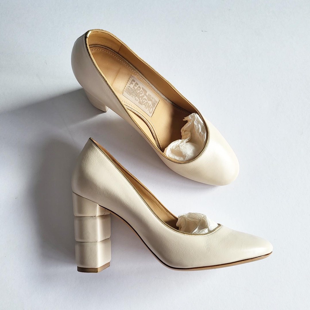 Ferragamo Cream Heels, Women's Fashion, Footwear, Heels on Carousell