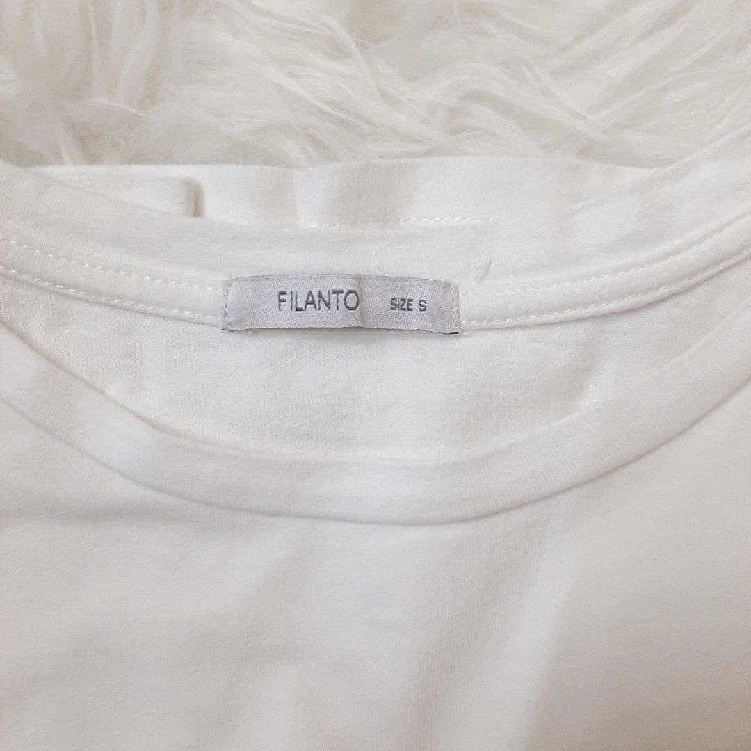 Filanto Flayed Shirt, Fesyen Wanita, Pakaian Wanita, Atasan di Carousell