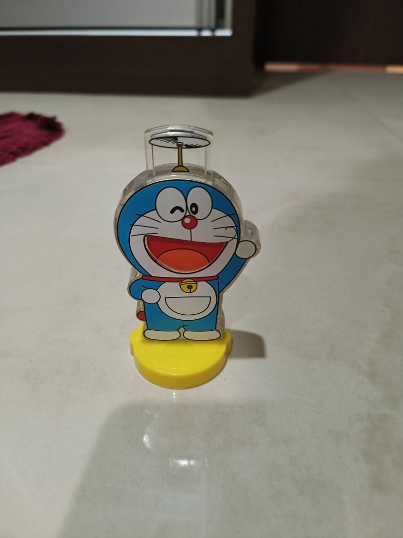 FREE McD Kids Meal Magnetic Doraemon Figure, Hobbies & Toys, Toys ...