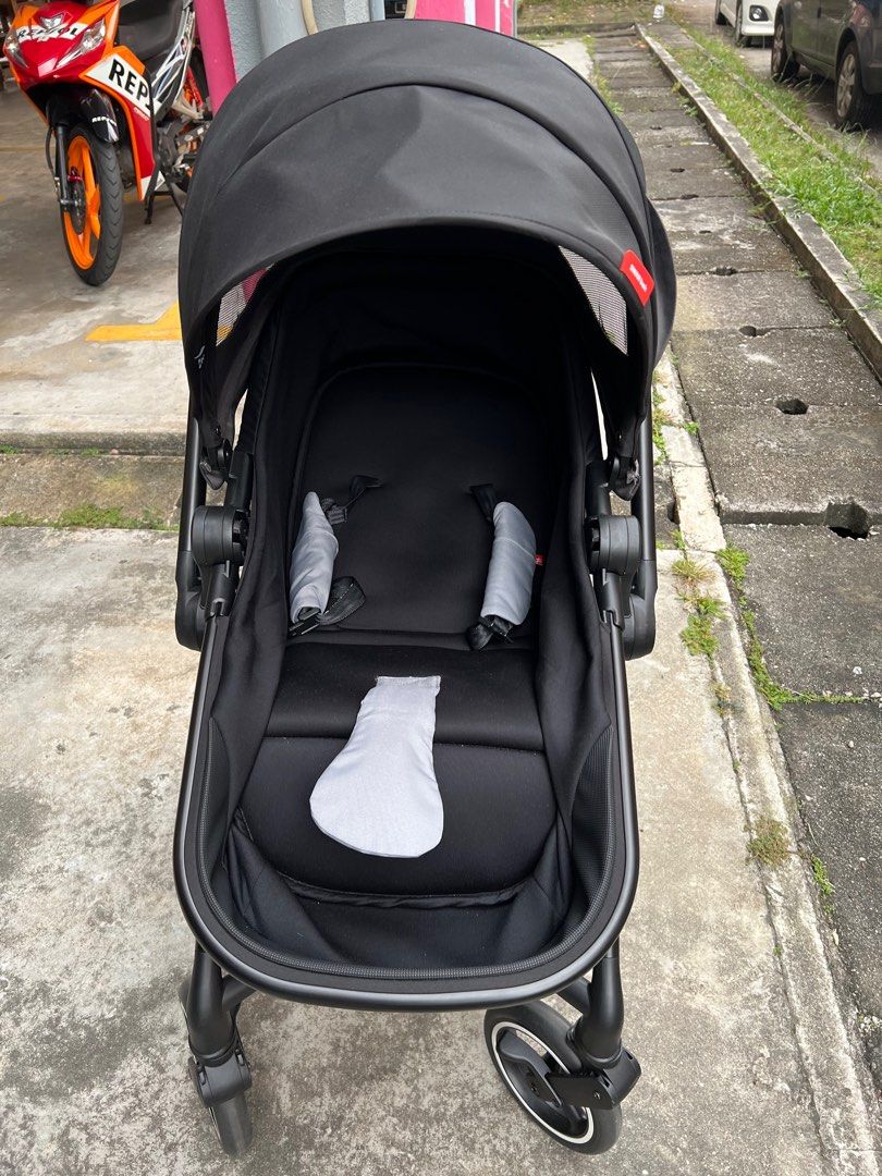 GB Swan Basic Stroller, Babies & Kids, Going Out, Strollers on Carousell