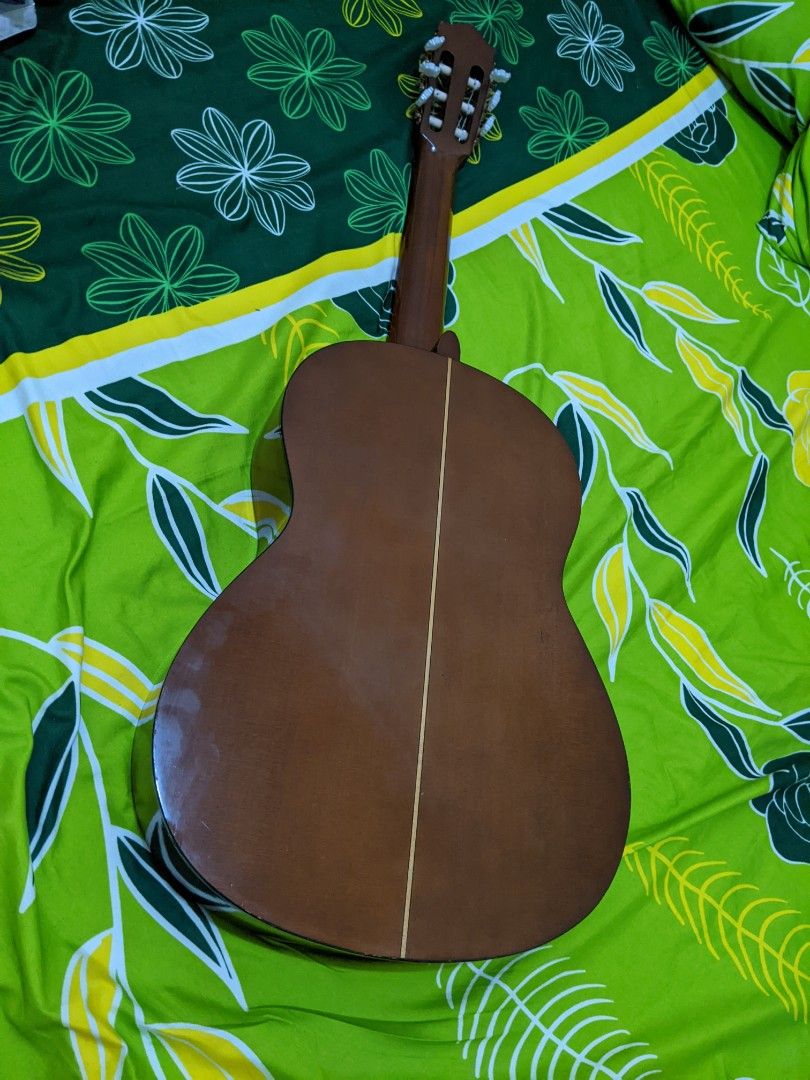 GITAR YAMAHA C390 AKUSTIK KLASIK ORIGINAL, Musik & Media, Alat di Carousell