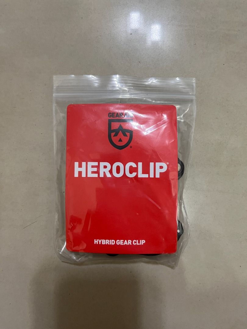 Goruck HeroClip - Goruck Logo, 男裝, 袋, 腰袋、手提袋、小袋 - Carousell