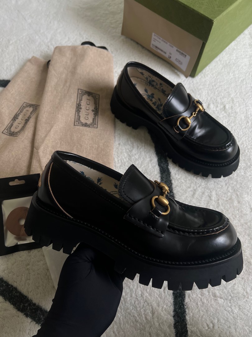 GUCCI Horsebit Lug Platform Loafers in Black with Bee Authentic Gucci ...