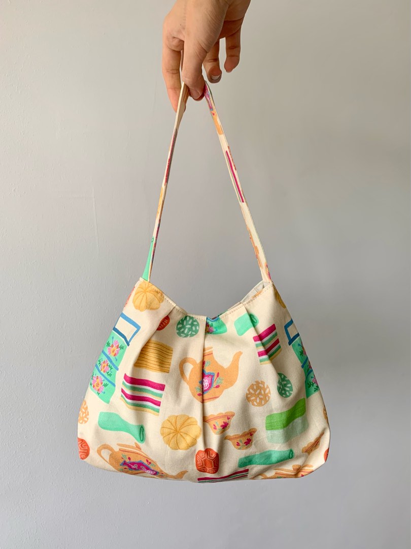 Handmade kueh kueh mini dumpling bag, Women's Fashion, Bags & Wallets ...