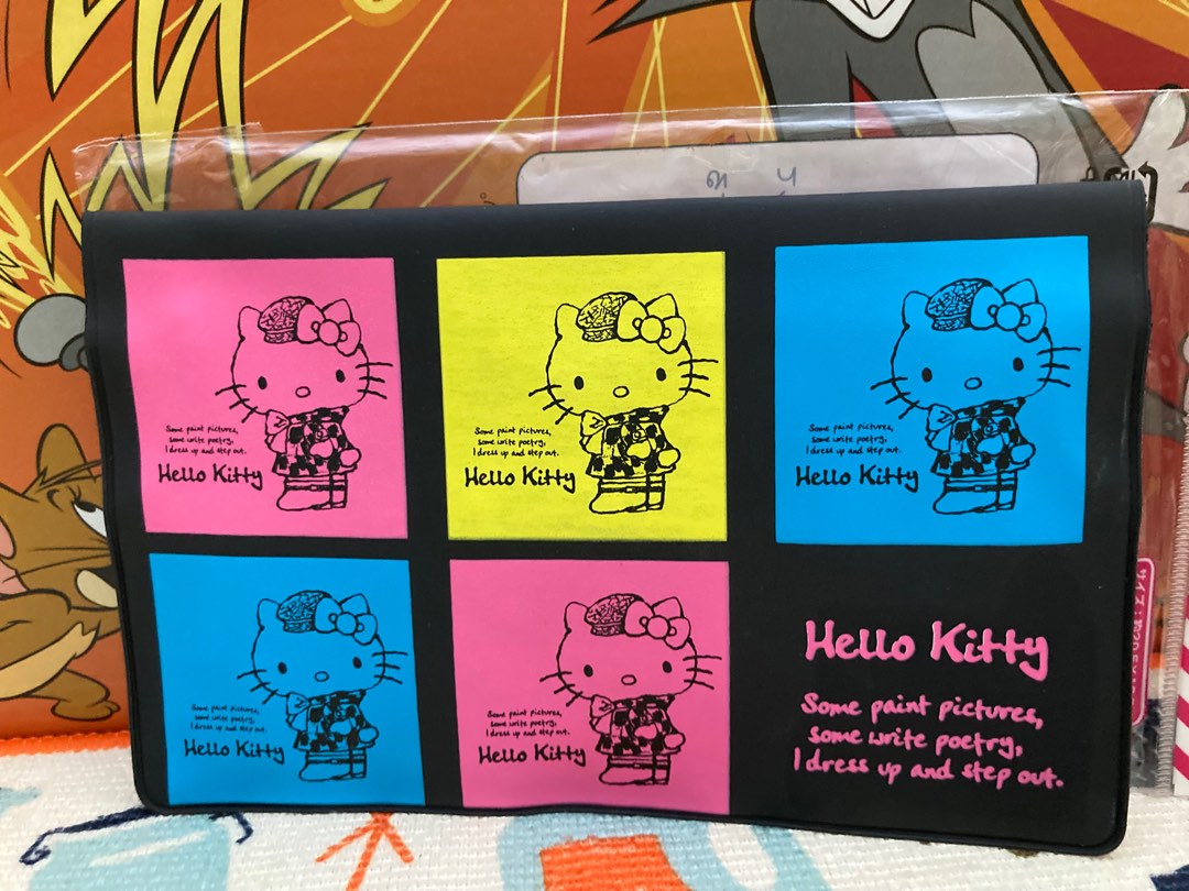 Hello Kitty Passport Ids Atm Holder Organizer, Women's Fashion, Jewelry ...