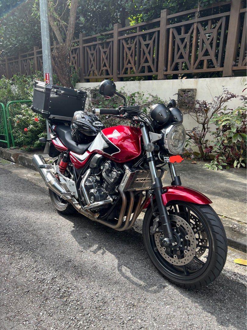 Honda CB400 SF Revo 2019, Motorcycles, Motorcycles for Sale, Class 2A on Carousell