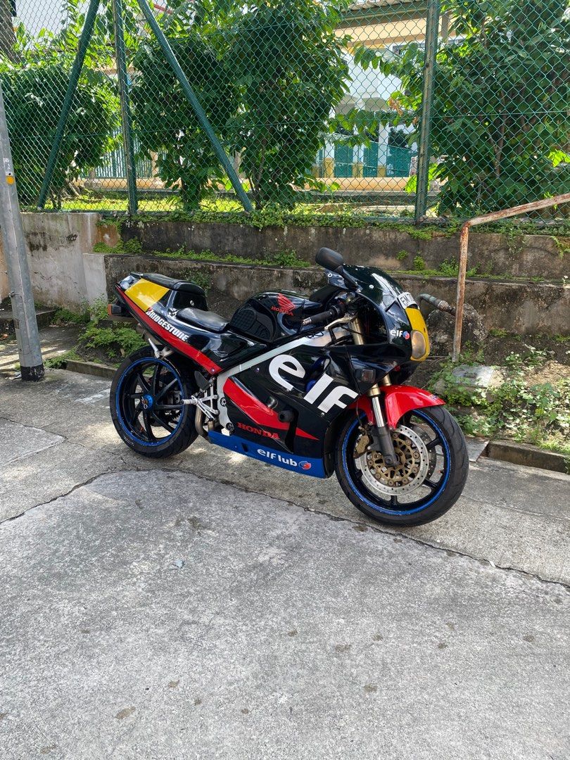 Honda RVF 400, Motorcycles, Motorcycles for Sale, Class 2A on Carousell