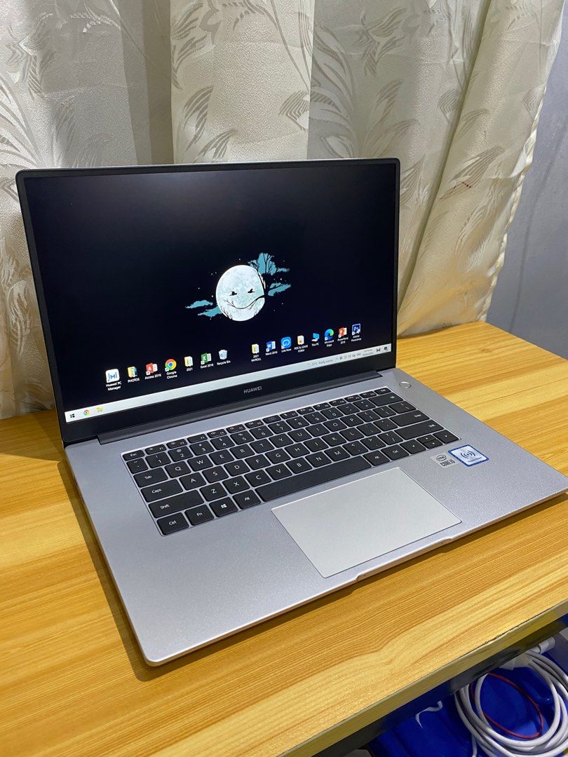 HUAWEI MATEBOOK D15 / TOUCH SCANNER/ CORE i5 10TH GENERATION/ 8GB RAM ...