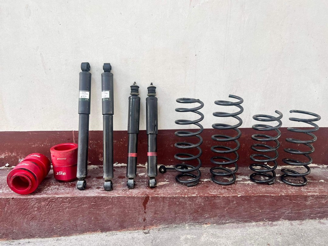 Jimny JB43 stock suspension and coil spring, Car Parts & Accessories ...