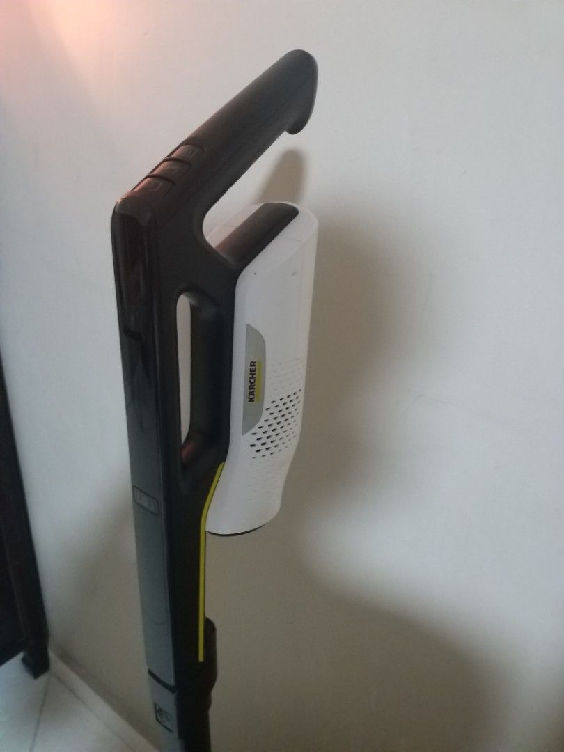 Karcher Vacuum cleaner model VC4i cordless plus, TV & Home Appliances, Vacuum Cleaner ...