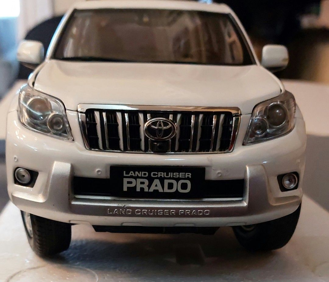 Land Cruiser Prado 1:18 Diecast model, Hobbies & Toys, Toys & Games on ...