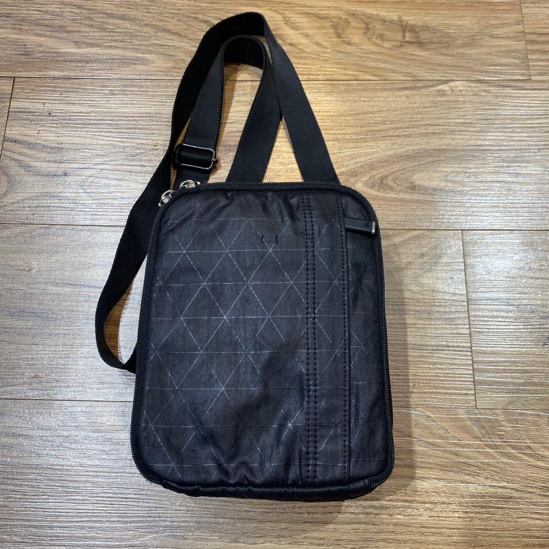 Lecoq, Men's Fashion, Bags, Sling Bags on Carousell