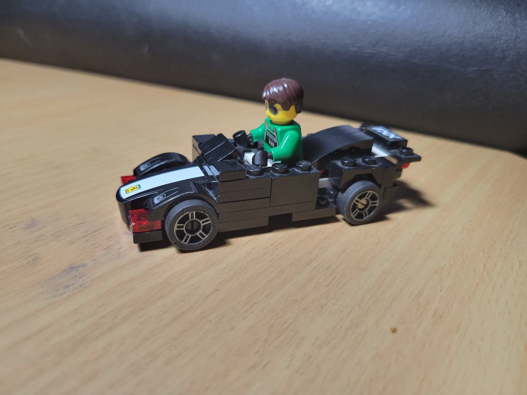 Lego Original Ferrari Pullback Car with Minifigure, Hobbies & Toys ...