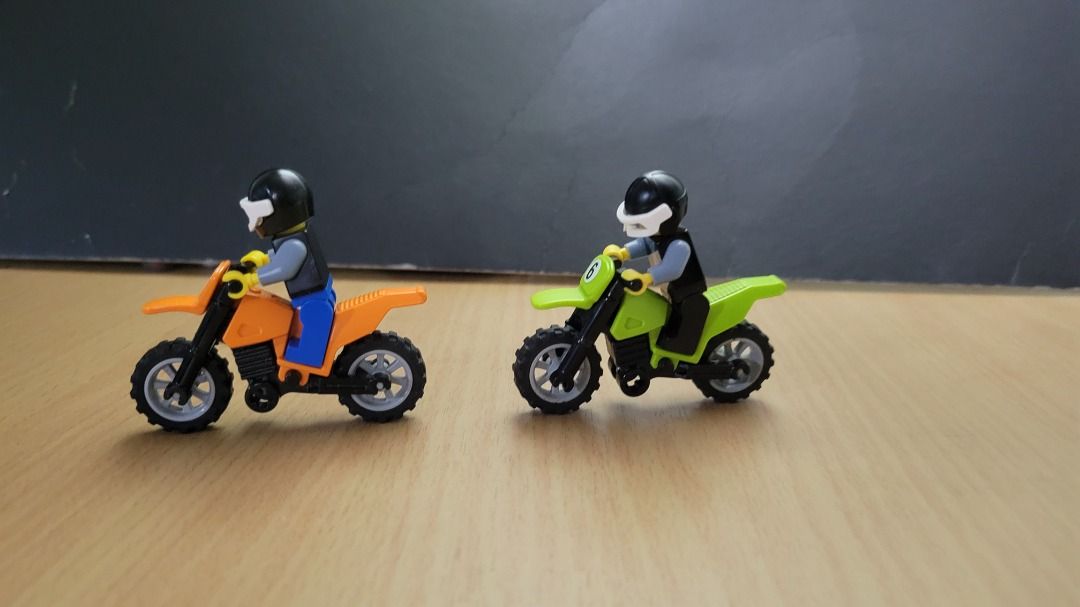 Lego Original Motorcycles with Minifigures and Helmet @ Php200 each ...