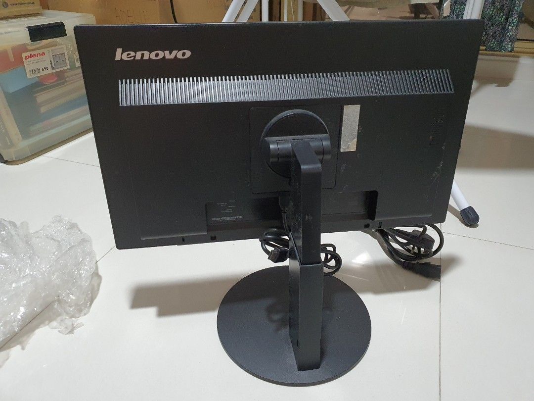 Lenovo Monitor Computers Tech Office Business Technology On Carousell