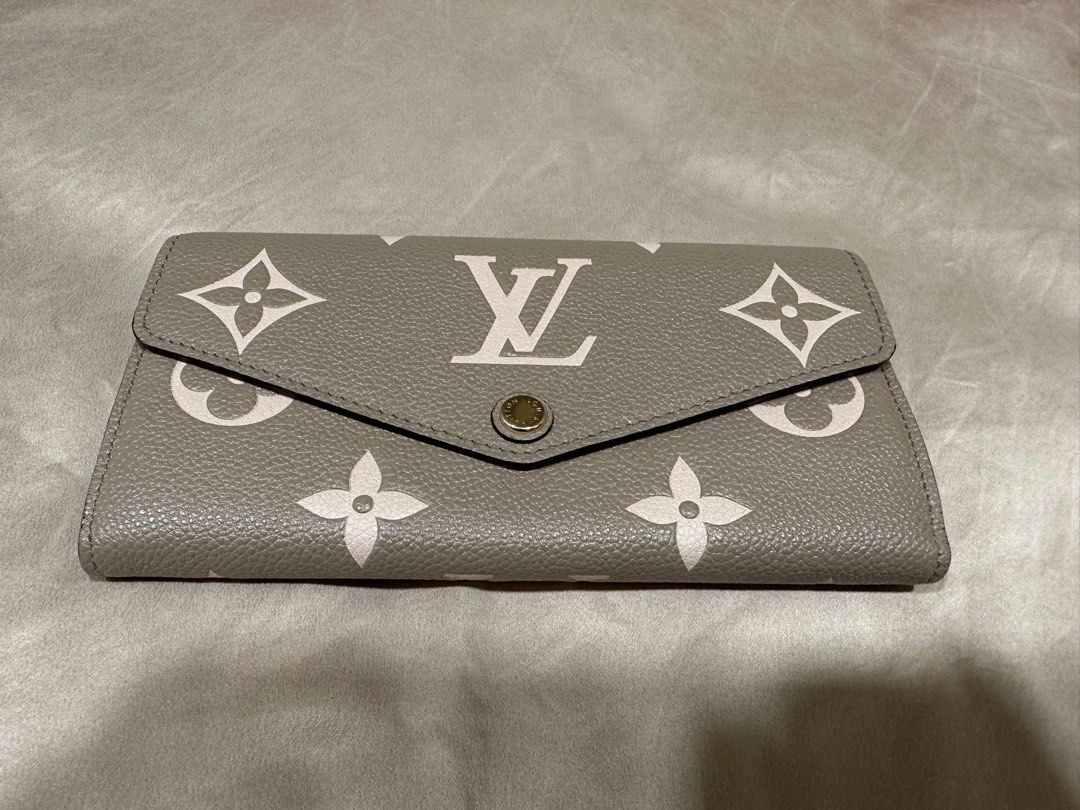 Louis Vuitton LV Sarah wallet, Luxury, Bags & Wallets on Carousell