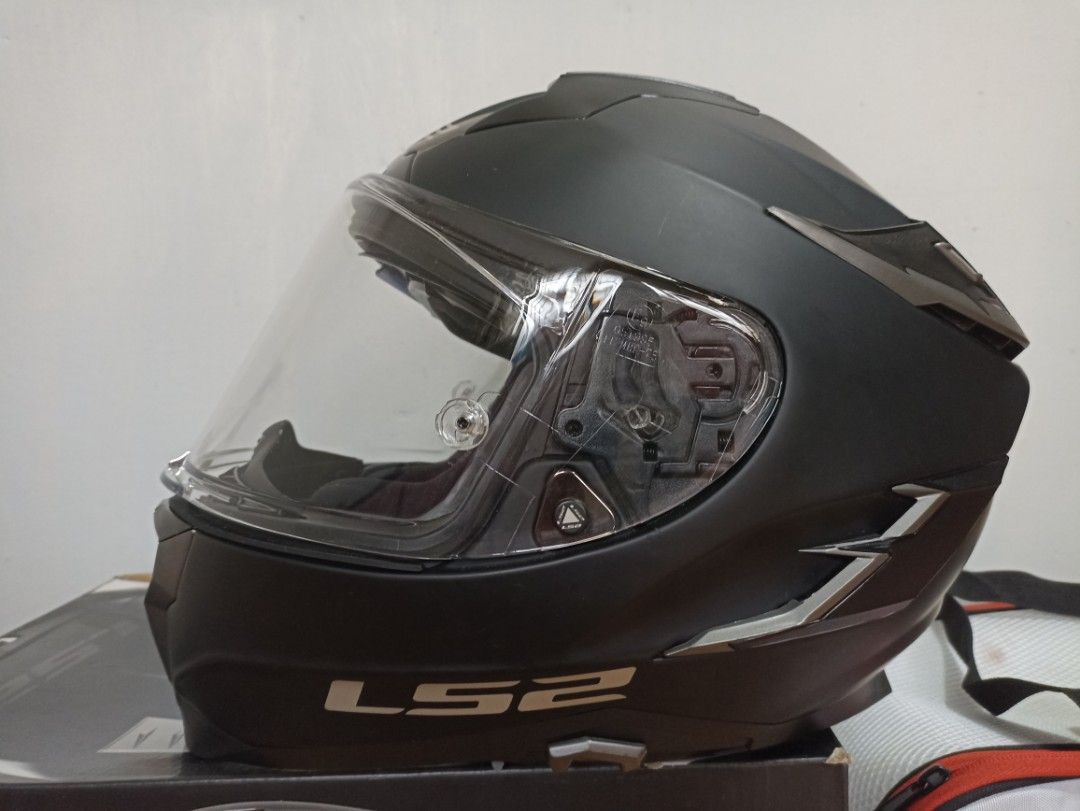 Ls2 ff327 challenger solid, Motorbikes, Motorbike Parts & Accessories ...