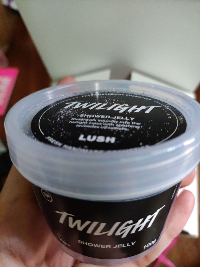 Lush sleepy bear gift set (3 of 4 items), Beauty & Personal Care, Bath ...