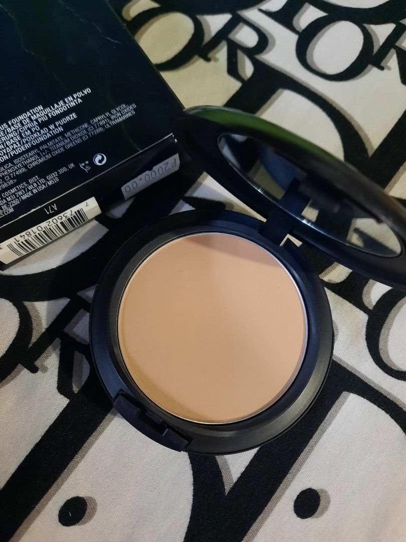 MAC Studio Fix Powder Plus Foundation NC40, Beauty & Personal Care ...