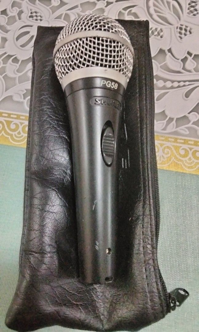 Mic shure pg58 original, Audio, Microphones on Carousell
