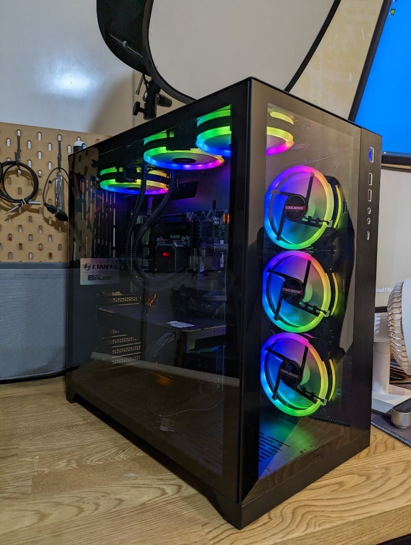 Mid-Range Budget RGB Gaming PC - GTX 1070, i5-8600K AIO watercooled ...