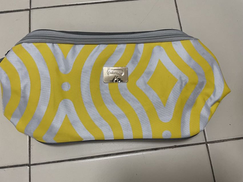 Mummy bag, Women's Fashion, Bags & Wallets, Purses & Pouches on Carousell