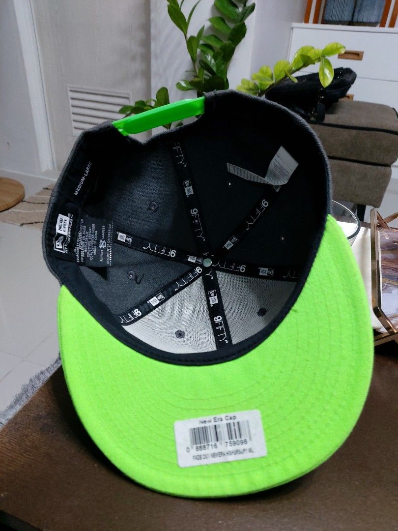 NEW ERA SPELL OUT LOGO, Men's Fashion, Activewear on Carousell