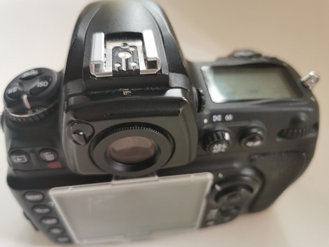 Nikon D700, full frame body, Photography, Cameras on Carousell