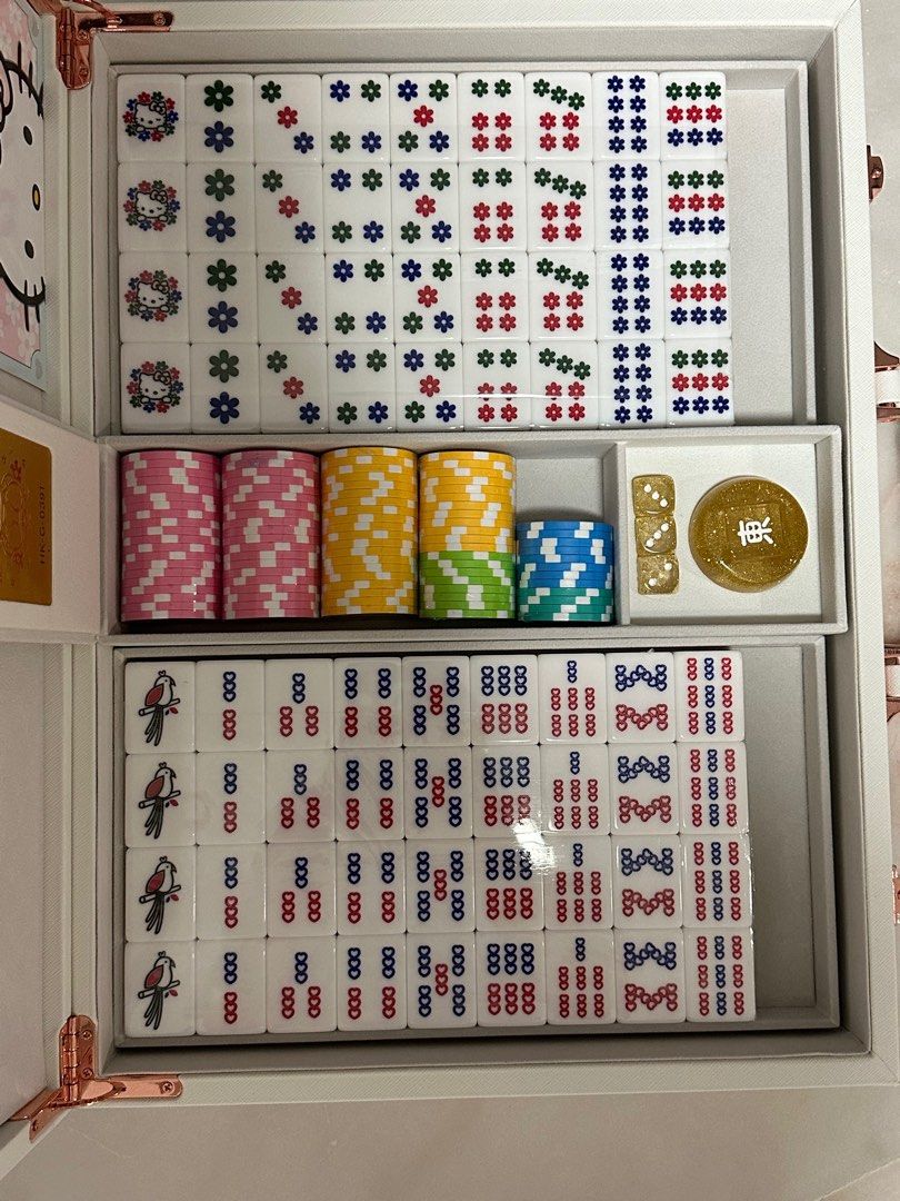 NTUC HELLO KITTY MAHJONG SOLITAIRE 152 TILES GOLD, Hobbies & Toys, Toys ...