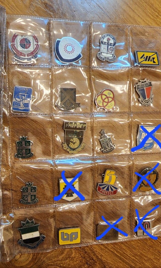 Old School Badges, Hobbies & Toys, Memorabilia & Collectibles, Vintage ...