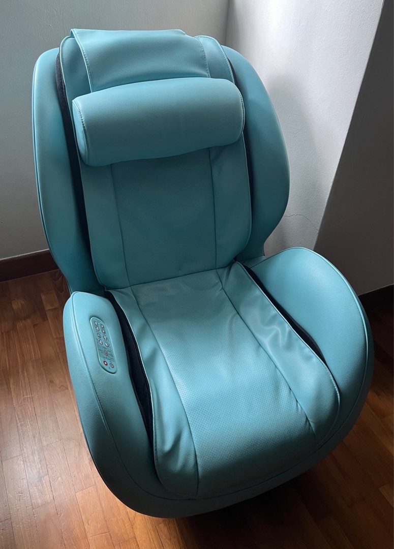 Osim Massage Chair, Health & Nutrition, Massage Devices on Carousell