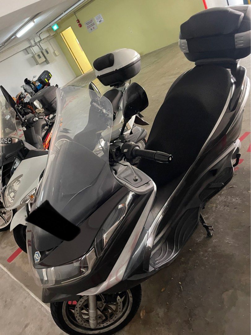 Piaggio X10 350cc 2A bike with new COE (11k), Motorcycles, Motorcycles ...