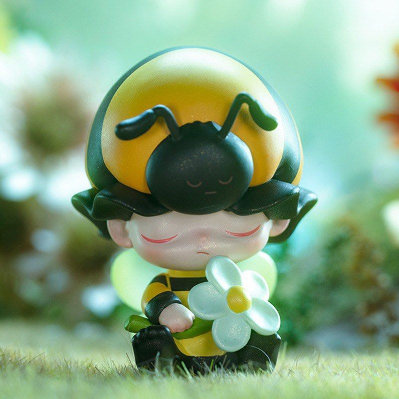 popmart dimoo forest night - little bee, Hobbies & Toys, Toys & Games ...