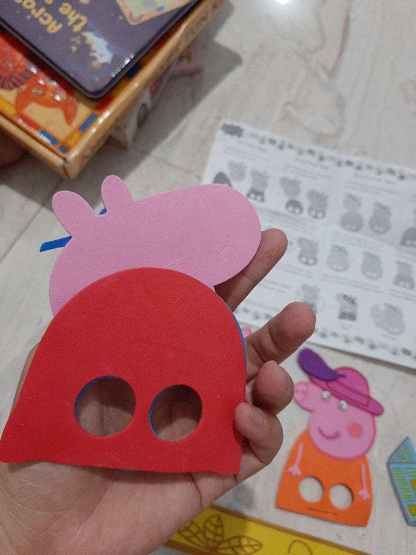 Puppet peppa pig, Toys & Collectibles, Mainan di Carousell