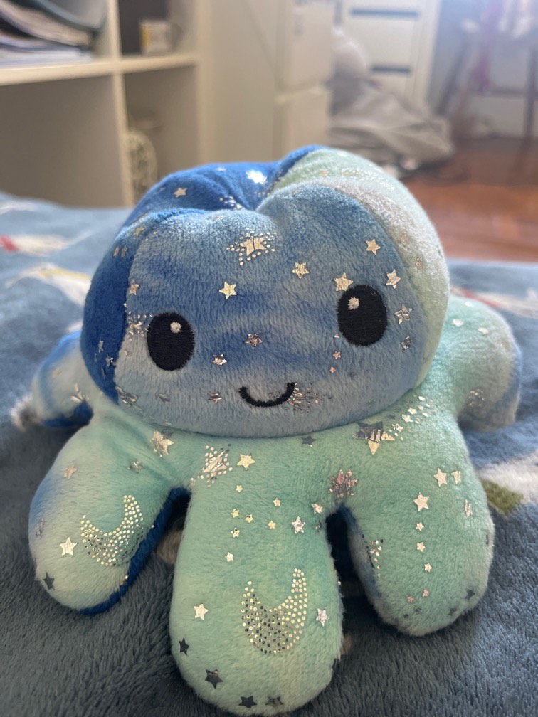 Reversible galexy octopus, Hobbies & Toys, Toys & Games on Carousell