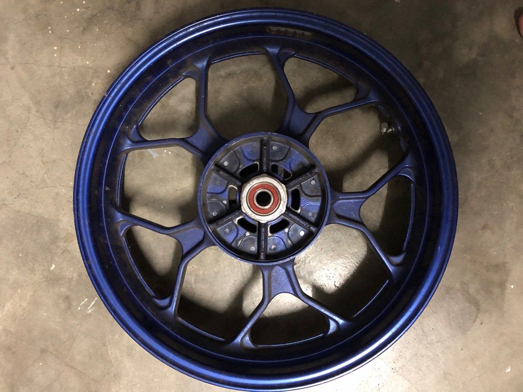 Rim Yamaha R25, Motorbikes on Carousell
