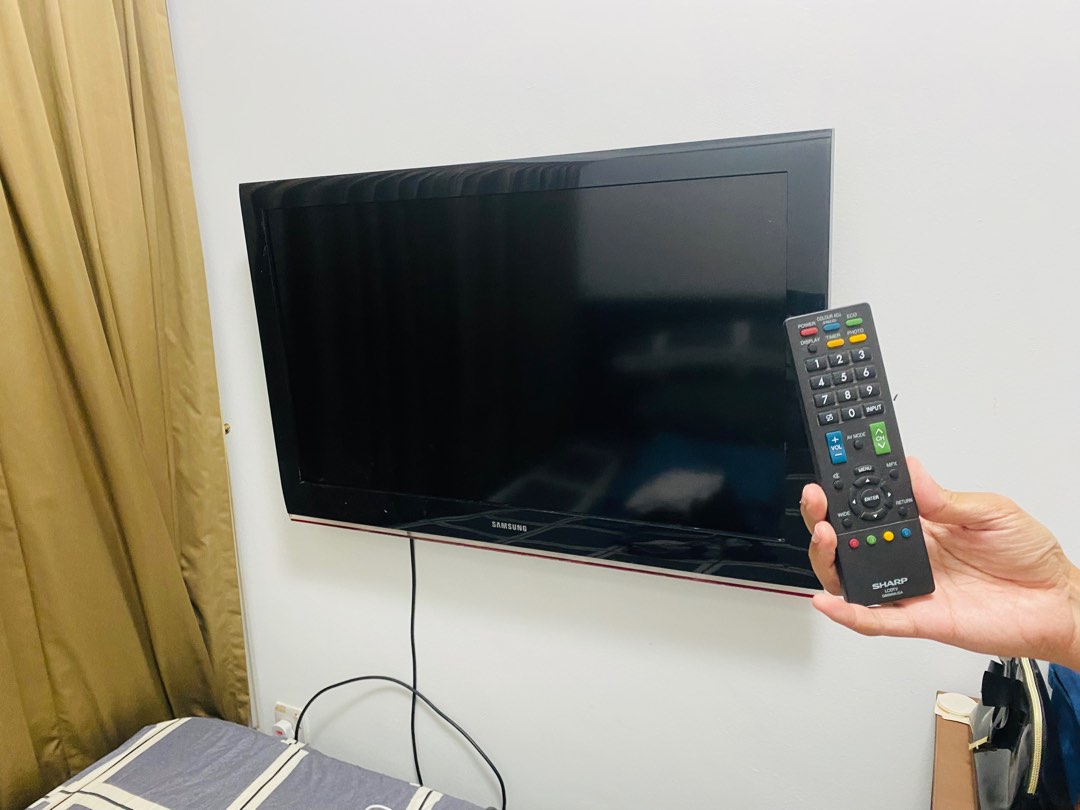 Samsung tv, TV & Home Appliances, TV & Entertainment, TV on Carousell