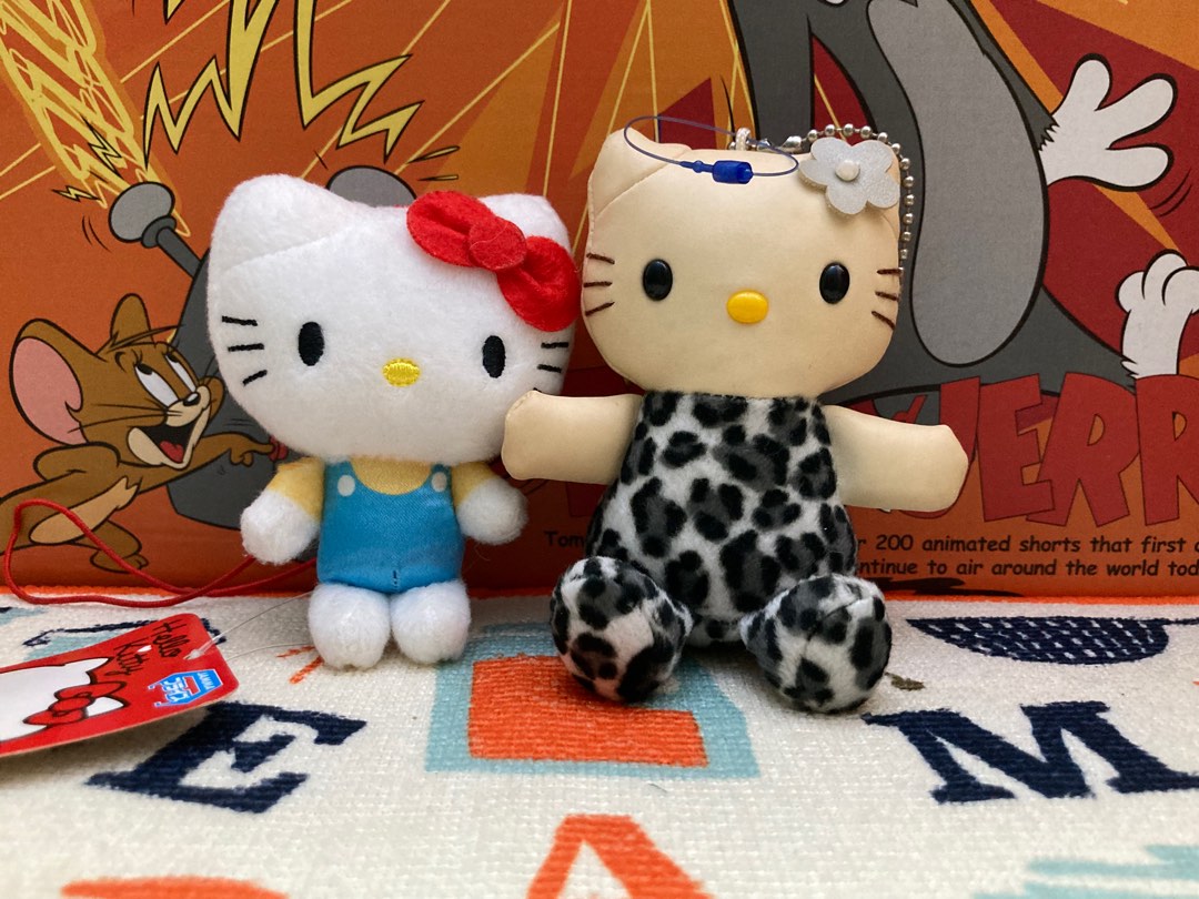 Set charm Hello Kitty mascot, Hobbies & Toys, Toys & Games on Carousell