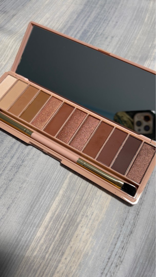 Sheglam eyeshadow palette - burgundy, Beauty & Personal Care, Face ...