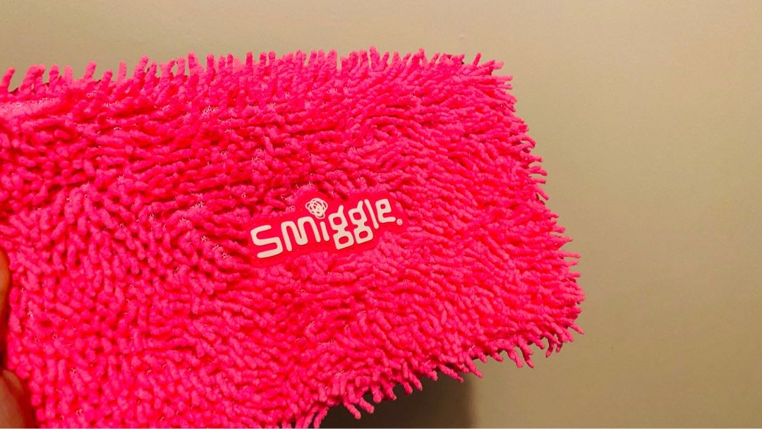 SMIGGLE POPPIT PCASE, Babies & Kids, Babies & Kids Fashion on Carousell