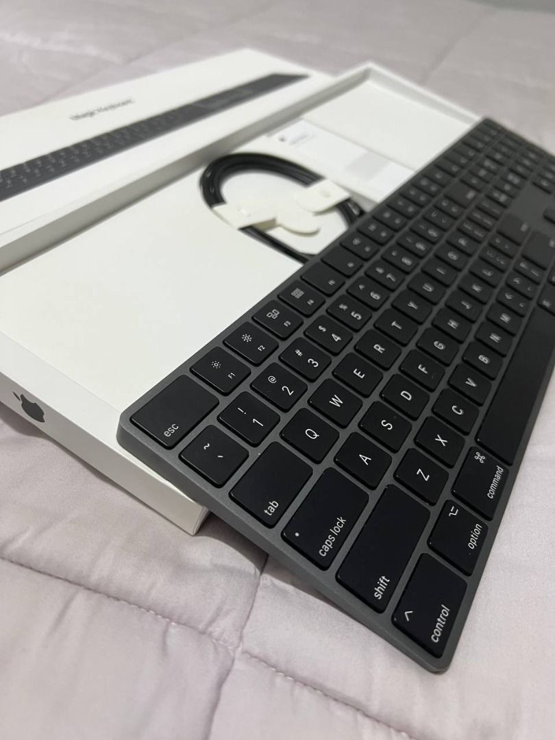 Space Gray Magic Keyboard with Numeric Keypad, Computers & Tech, Parts & Accessories, Computer ...