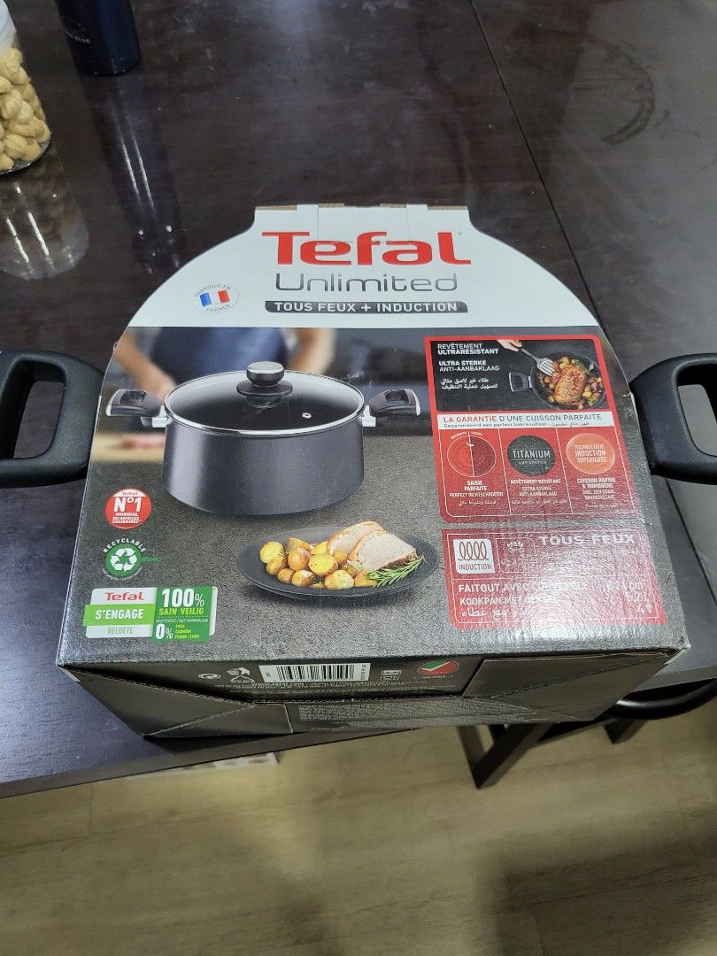 Tefal 24cm pot, Furniture & Home Living, Kitchenware & Tableware ...