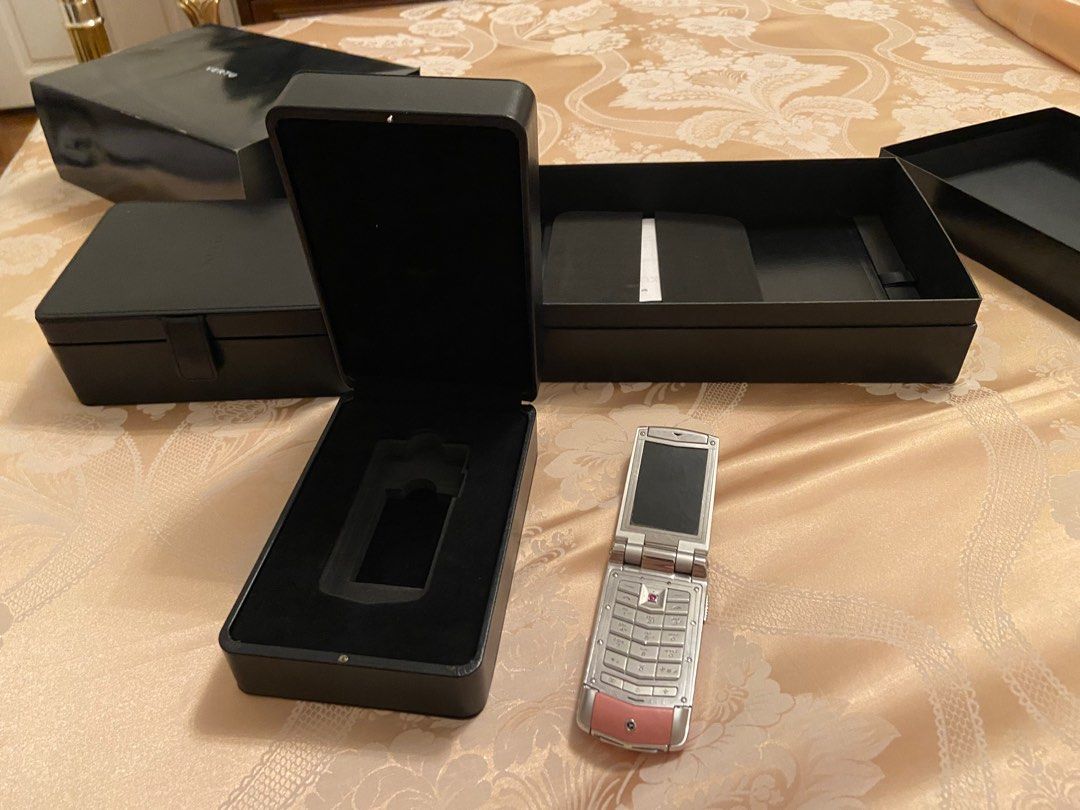 Vertu handphone -complete set, Mobile Phones & Gadgets, Mobile Phones ...
